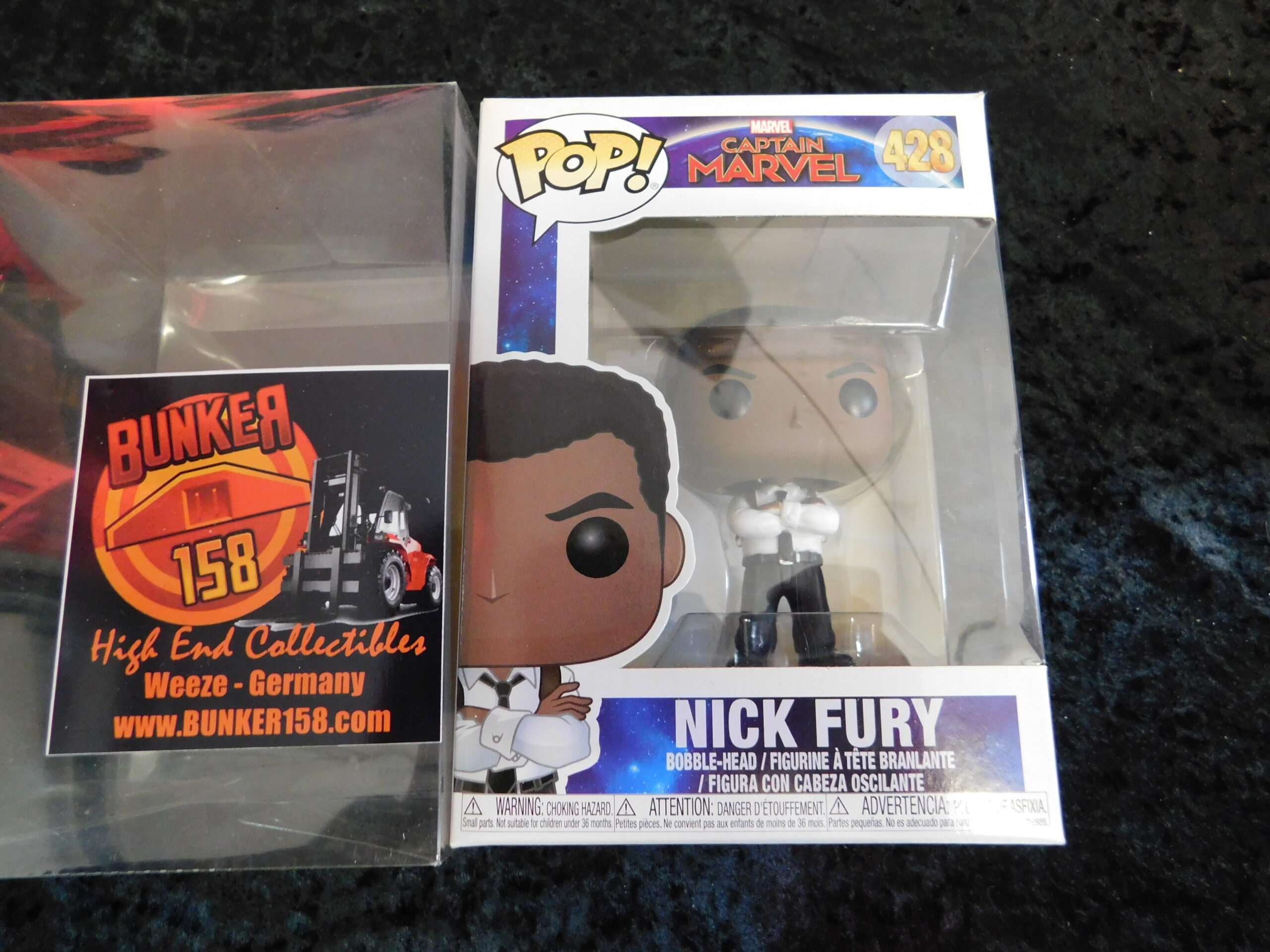 Captain Marvel - Nick Fury 428 - Funko Pop! - bunker158.com