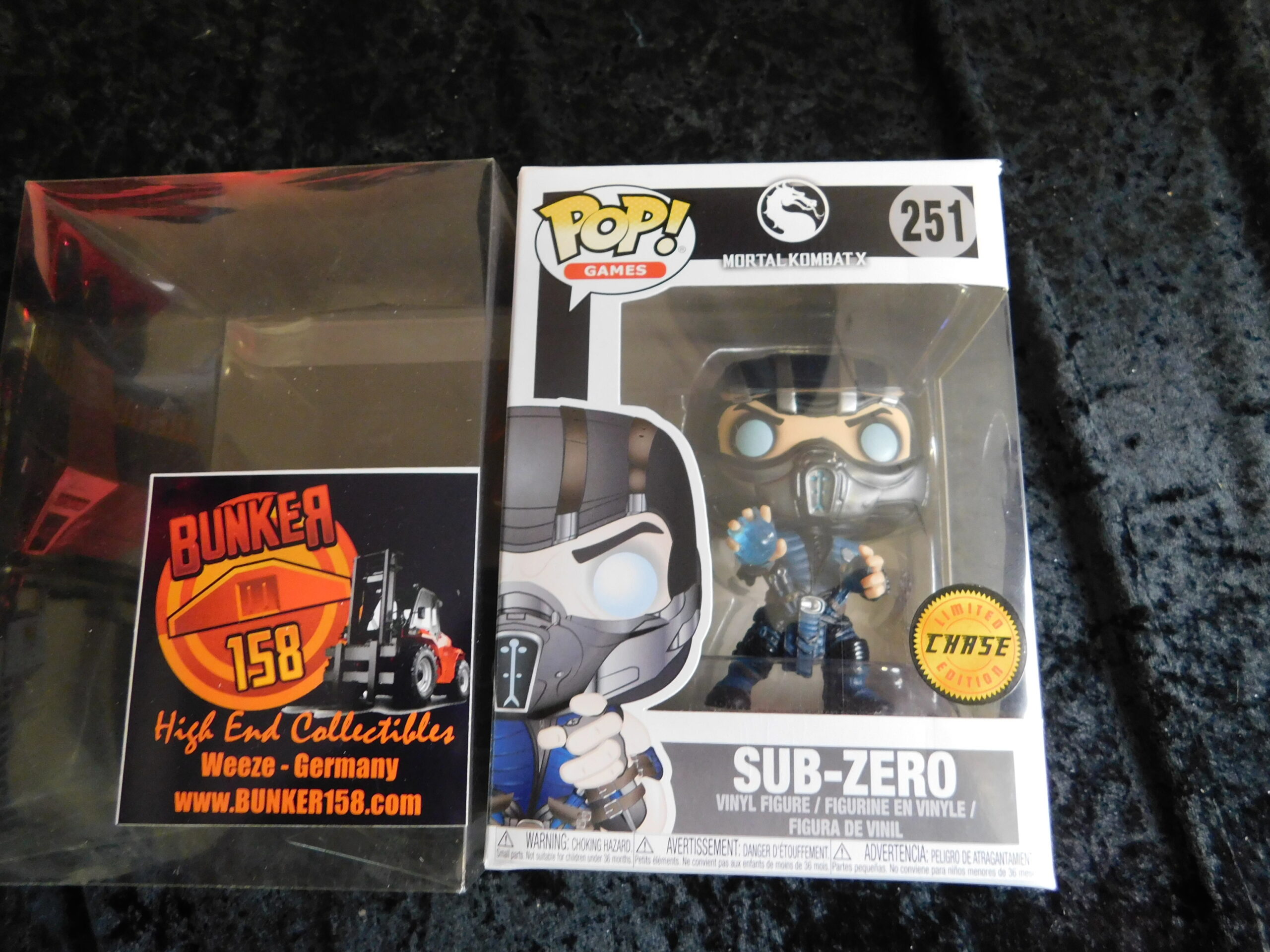Pop ! Games Mortal Kombat - Sub-Zero Chase Funko Pop - bunker158.com