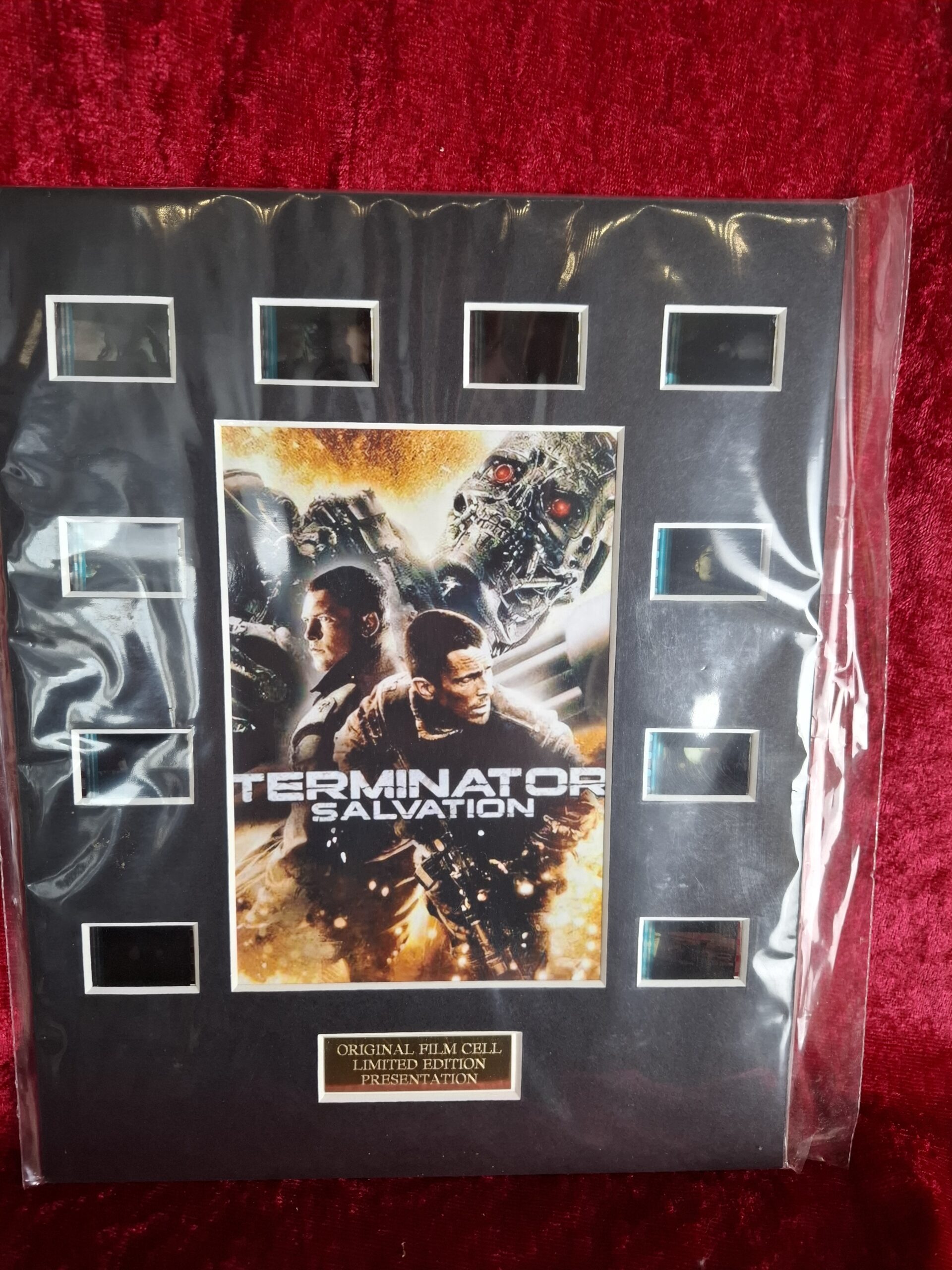 Film Cell Display Terminator Salvation - bunker158.com